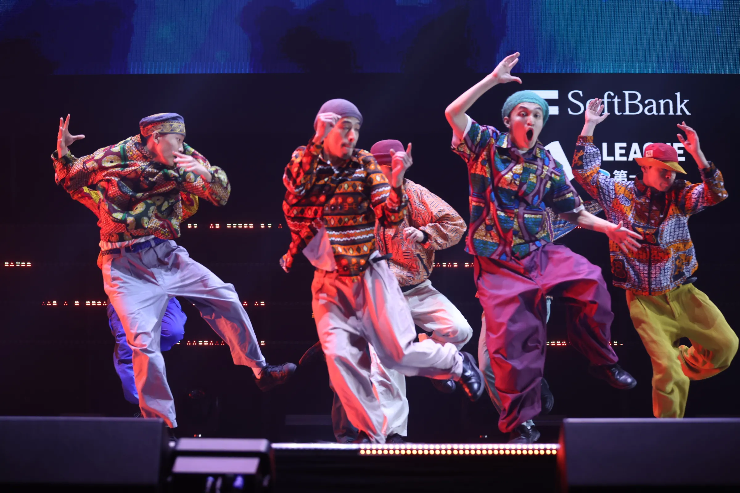 DYM MESSENGERS、ROUND.4で勝利 - 株式会社DYM新卒採用サイト